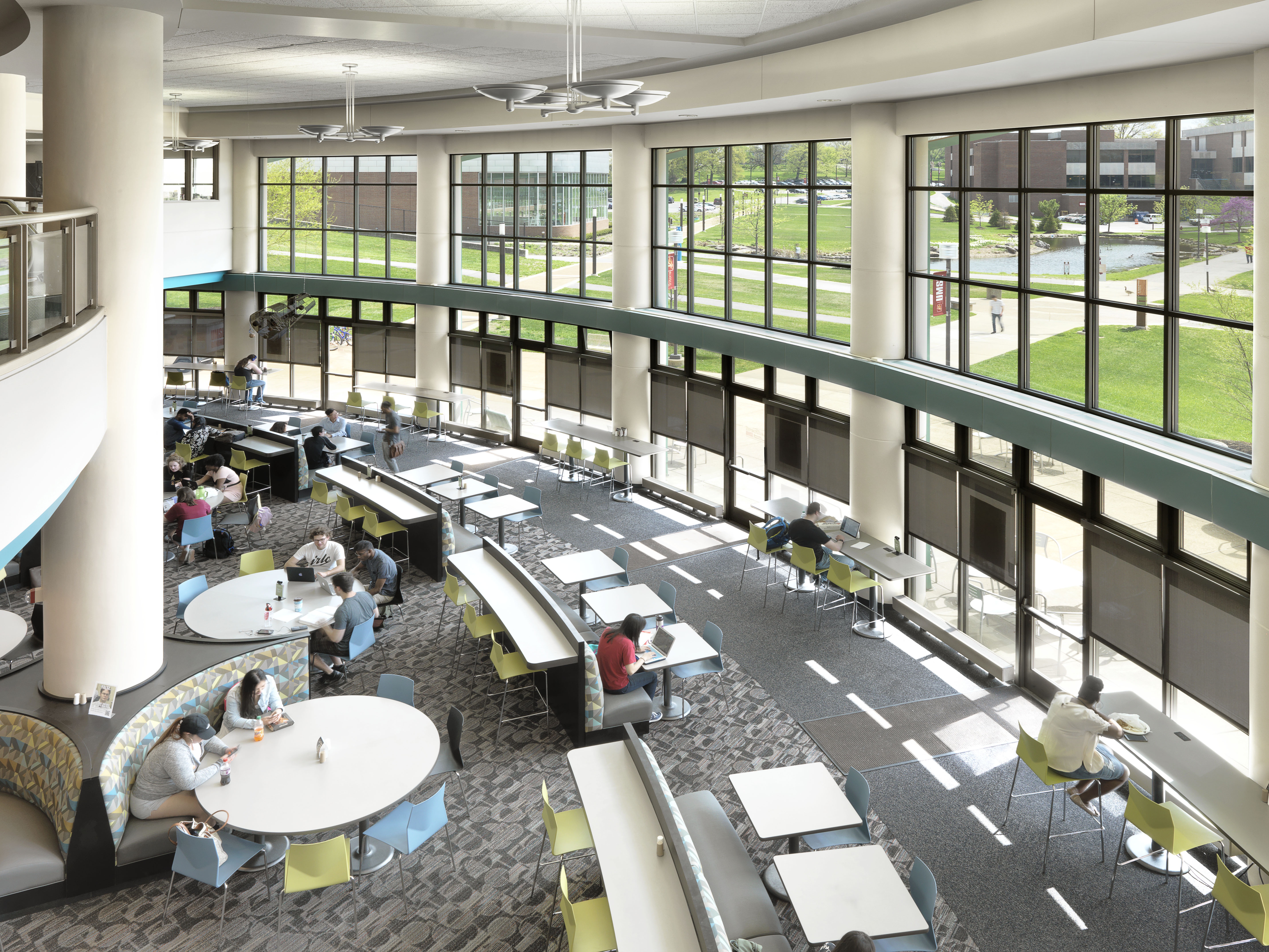 UMSL MSC Nosh/Fireside/Dining Renovation | OWH Architects